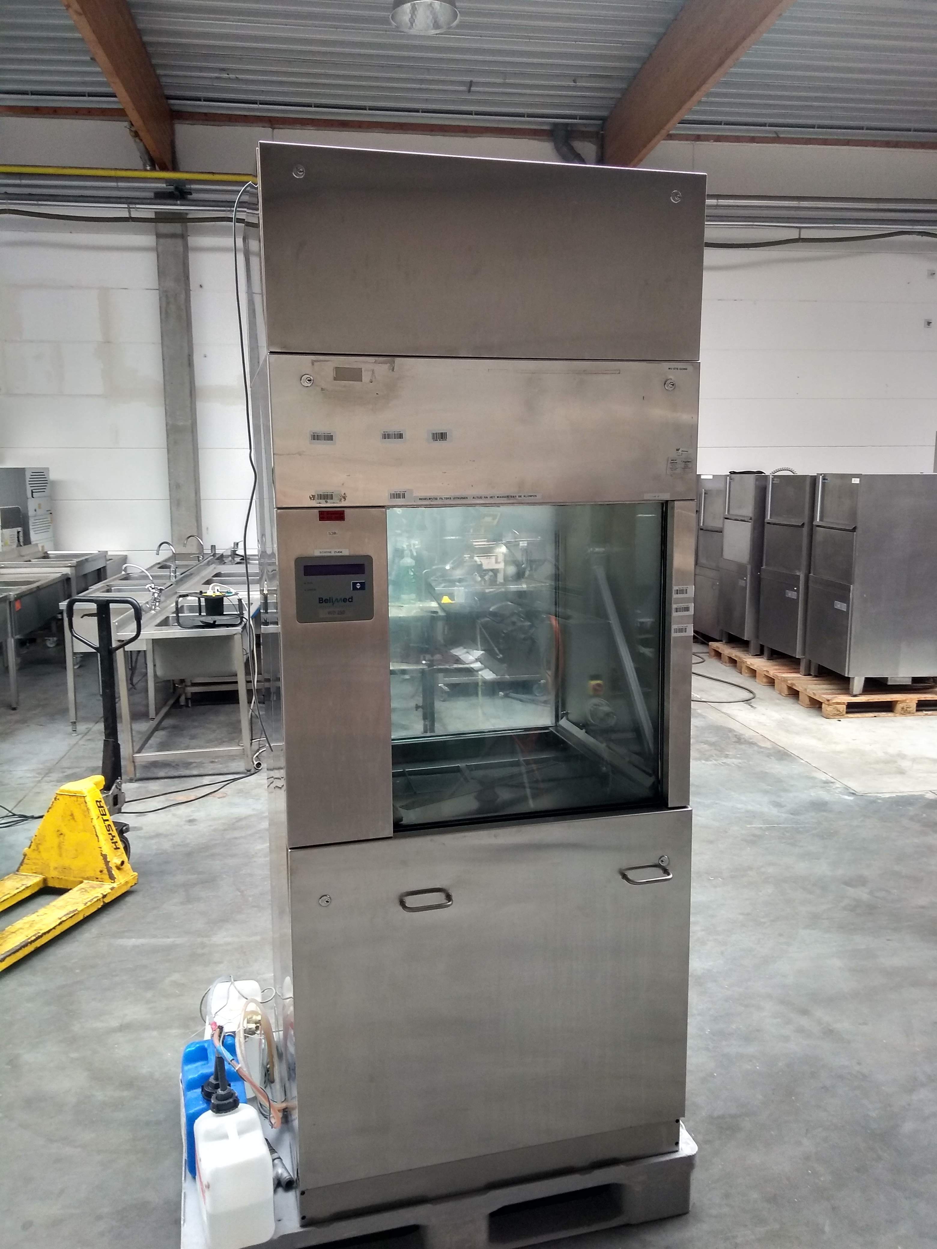 Machine de désinfection Belimed occasion a vendre wd 250 | Bart Rotsaert Machinery